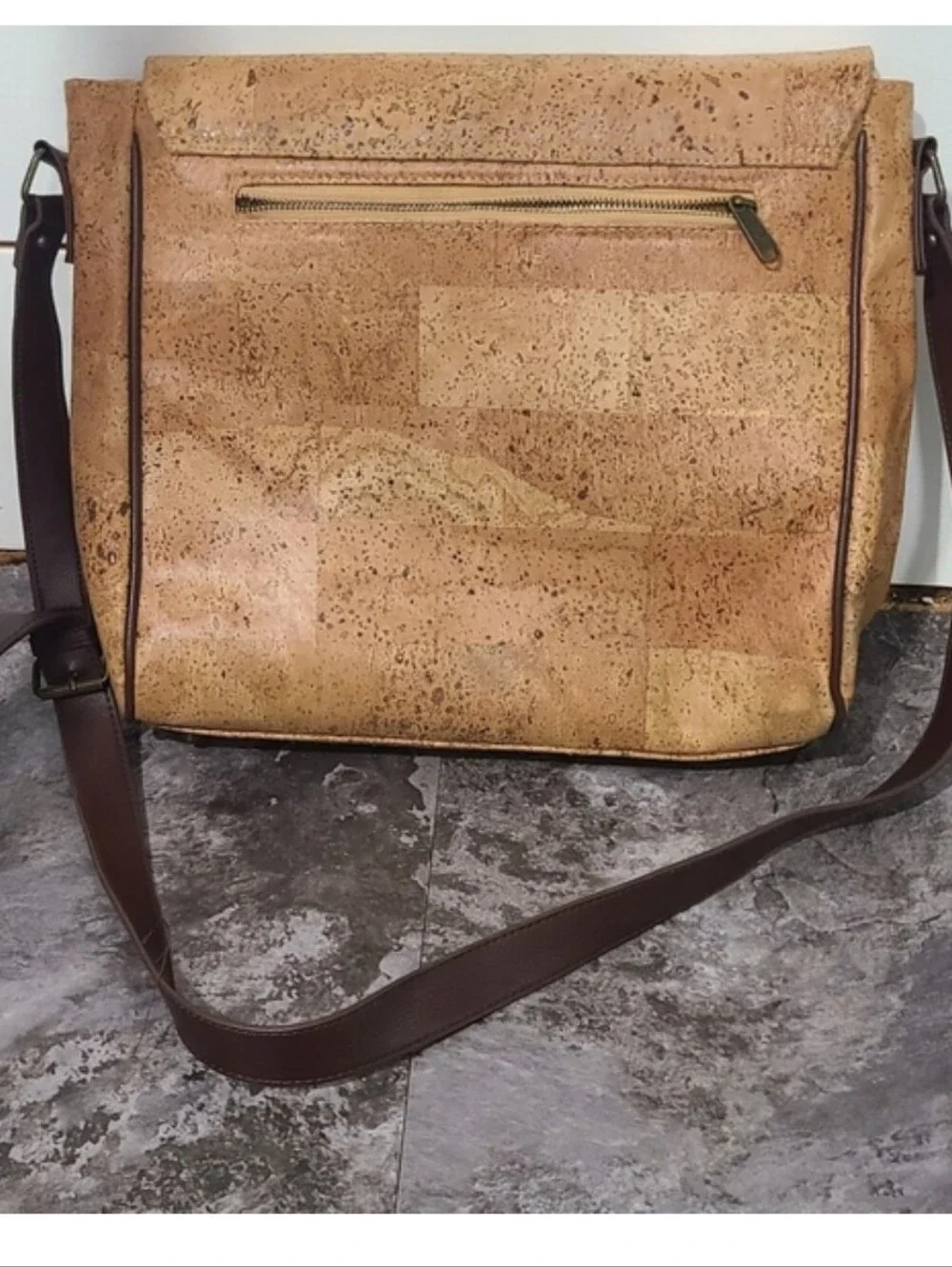 young living Essential | Bags | Cork Messenger Bag By Young Living ...